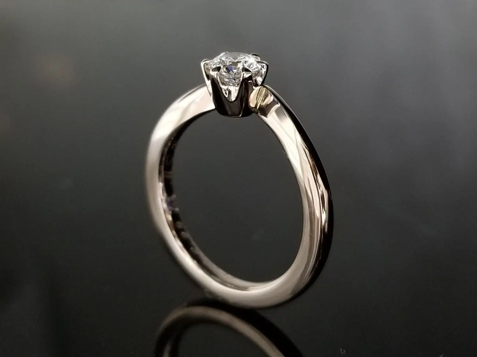 コーラルゴールドのご婚約指輪 | 結婚・婚約指輪のオーダー コーラルゴールドのご婚約指輪 | 結婚・婚約指輪のオーダー