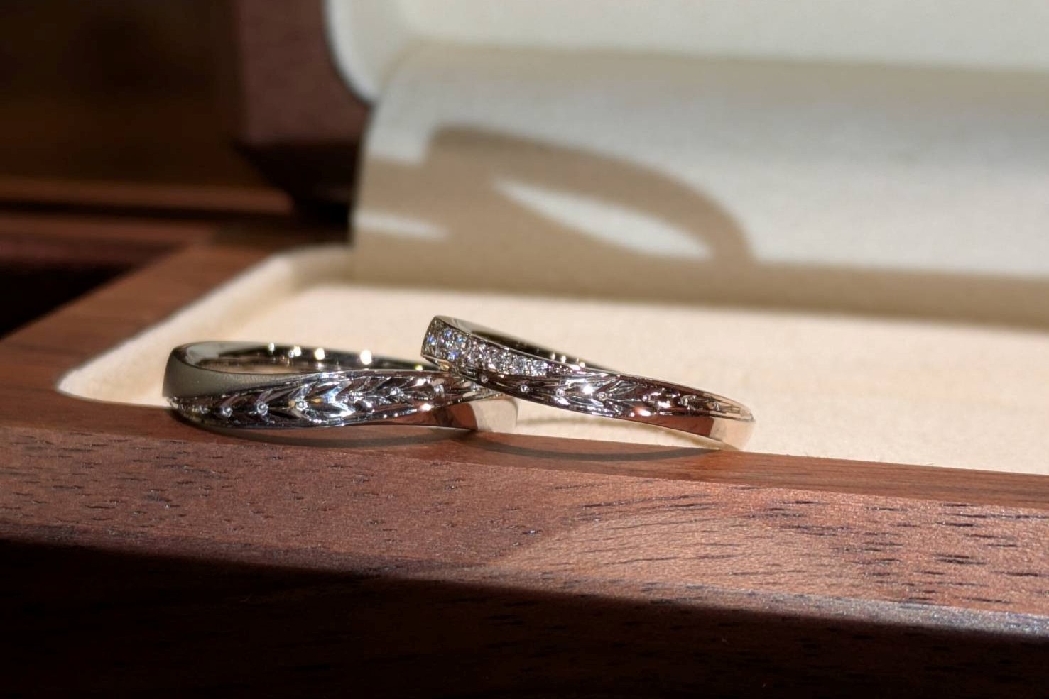 お好みも、意味合いも | 結婚・婚約指輪のオーダーメイドは鍛造指輪＜TANZO＞